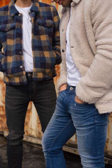 Wholesale Clothing - Bulk Clothing at Case & Piece Pricing | UTT Europe Kft